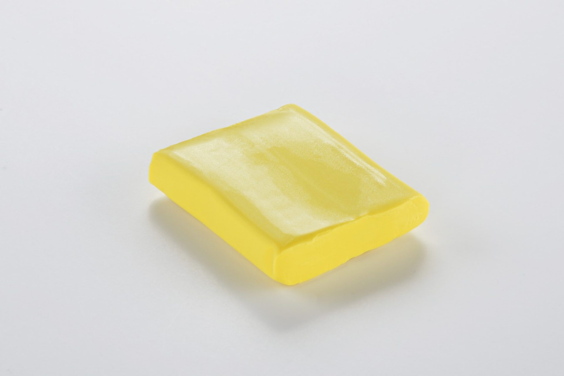 Cernit Polymer Clay - primary yellow Opaline 56g | Cernit